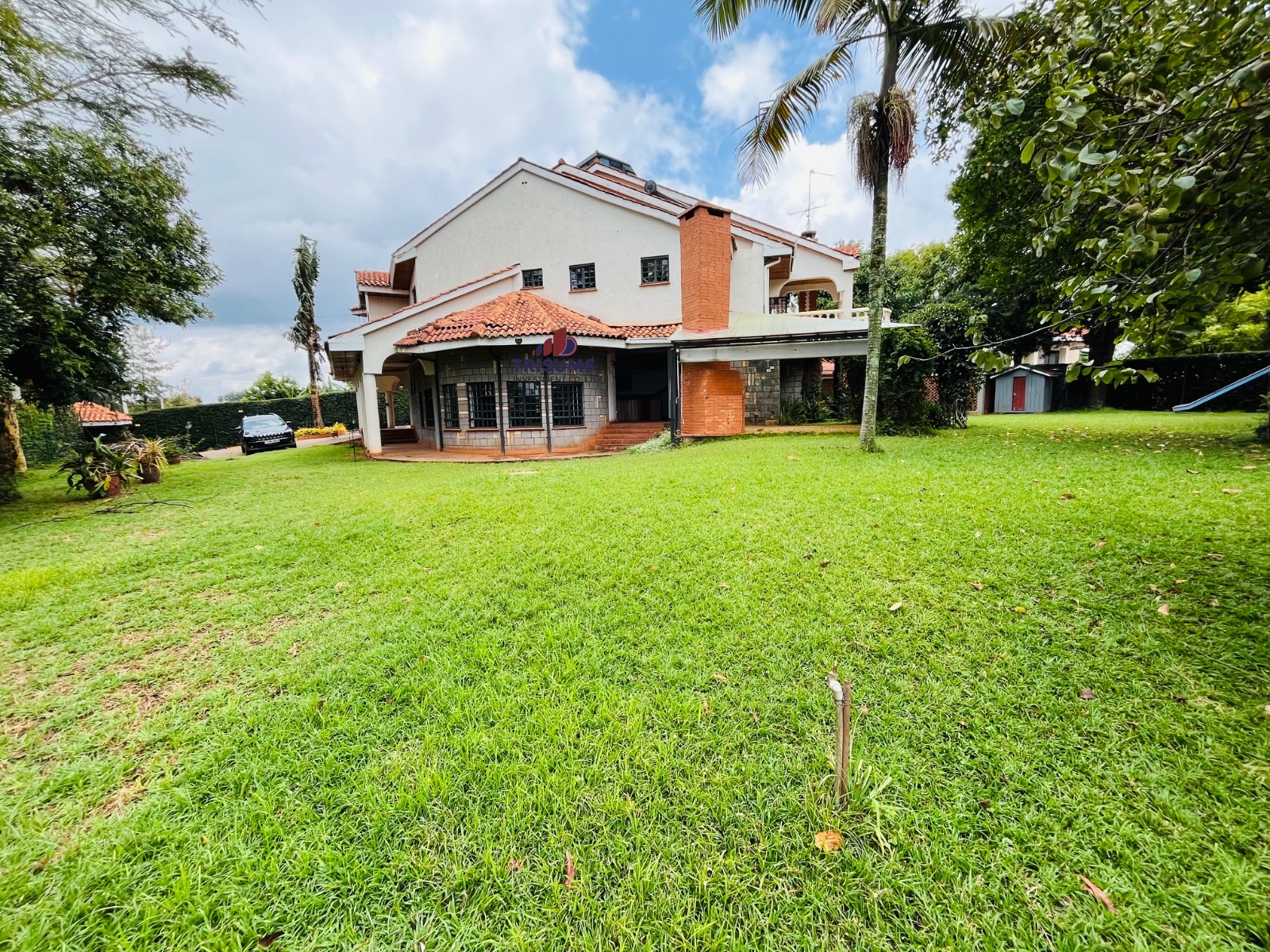 5 Bedroom House in Runda - Trisums